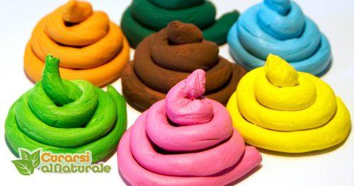 Cacca verde cosa fare? Cause e rimedi per le Feci verdi 2020